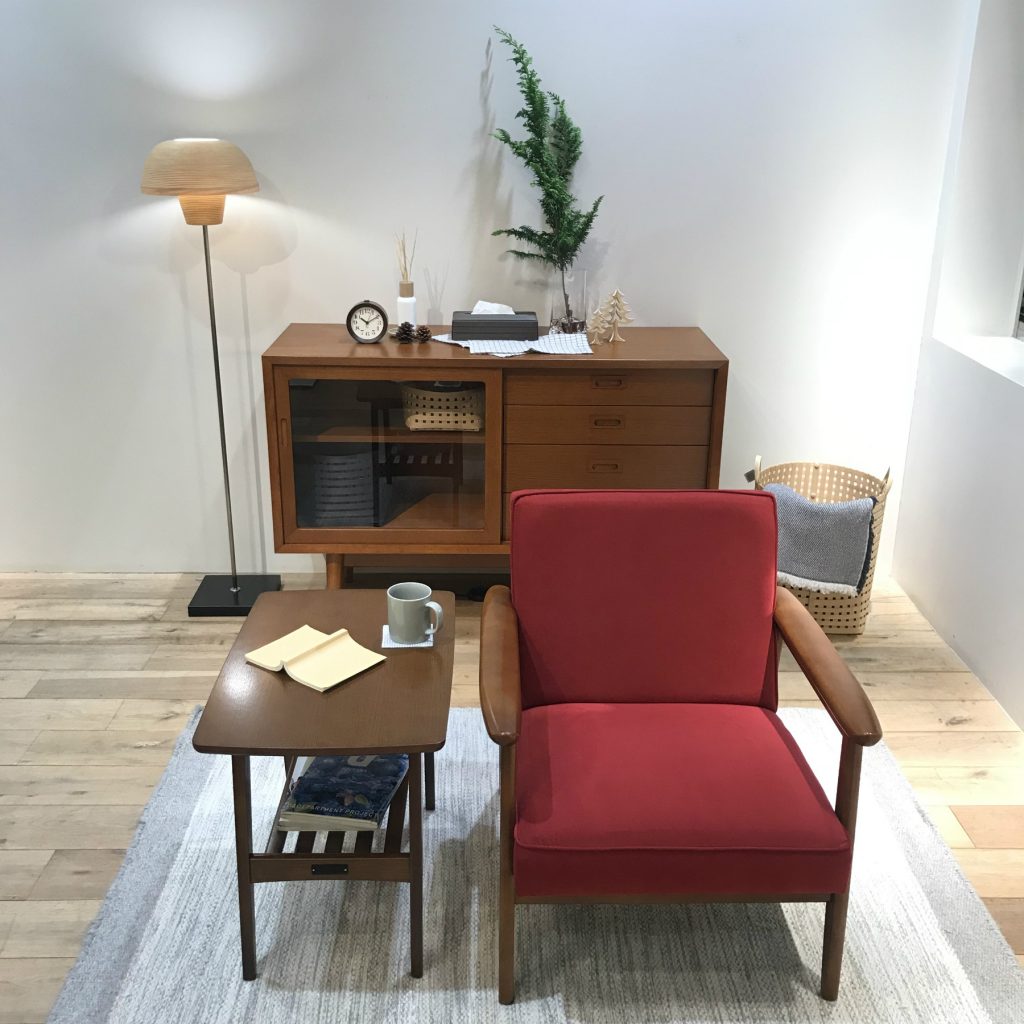 新宿店リミテッドKチェア「2022RW」おすすめコーディネート – カリモク60オフィシャルショップ